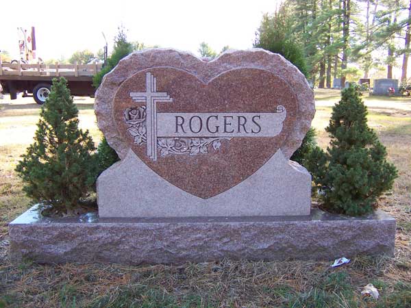 Heritage Memorials : Monuments